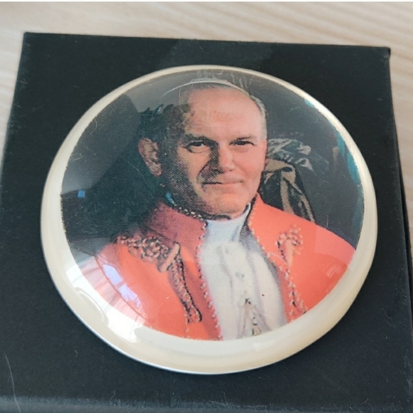 Office | Vintage John Paul Pope Ll Image Acrylic Paper Weight | Poshmark